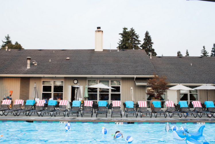 How to Throw a {Shark Themed} Pool Party! - Jenny Cookies