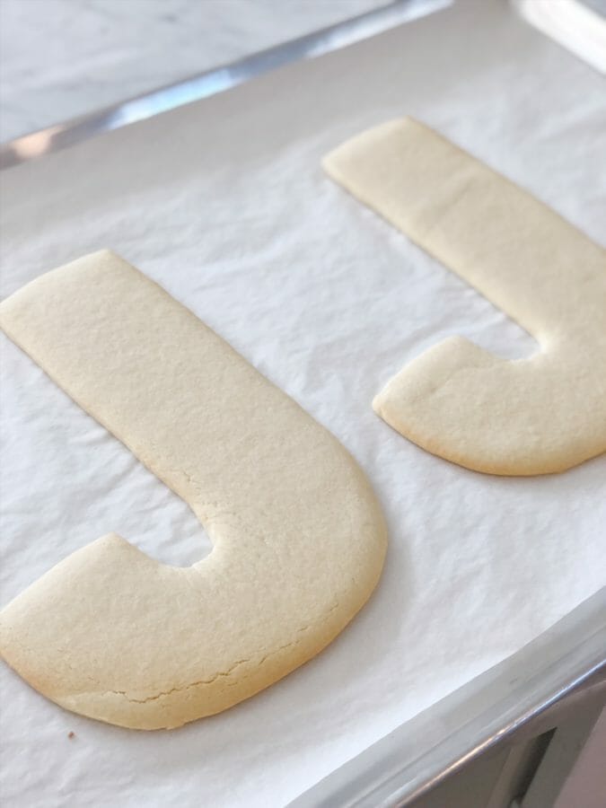 How to make a Letter Cookie Cake - Jenny Cookies