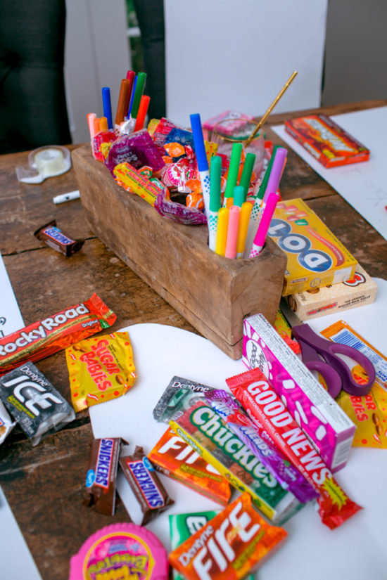 How to Make a Candy Bar Card! - Jenny Cookies