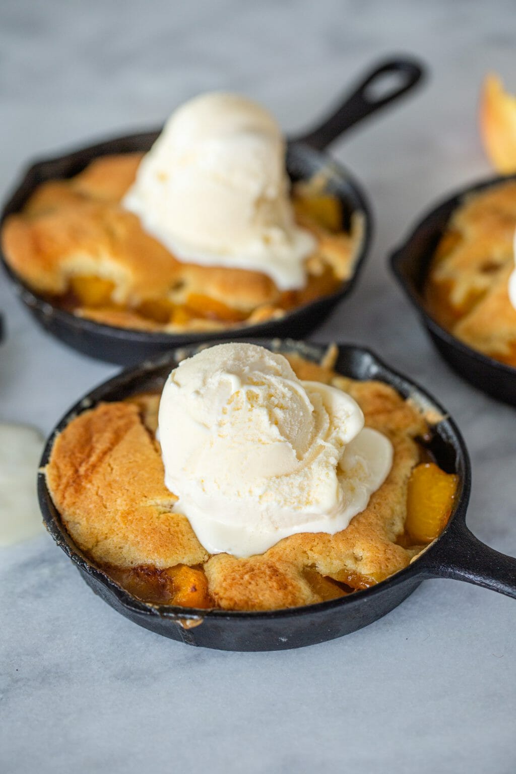 Easy Skillet Peach Slump - Jenny Cookies