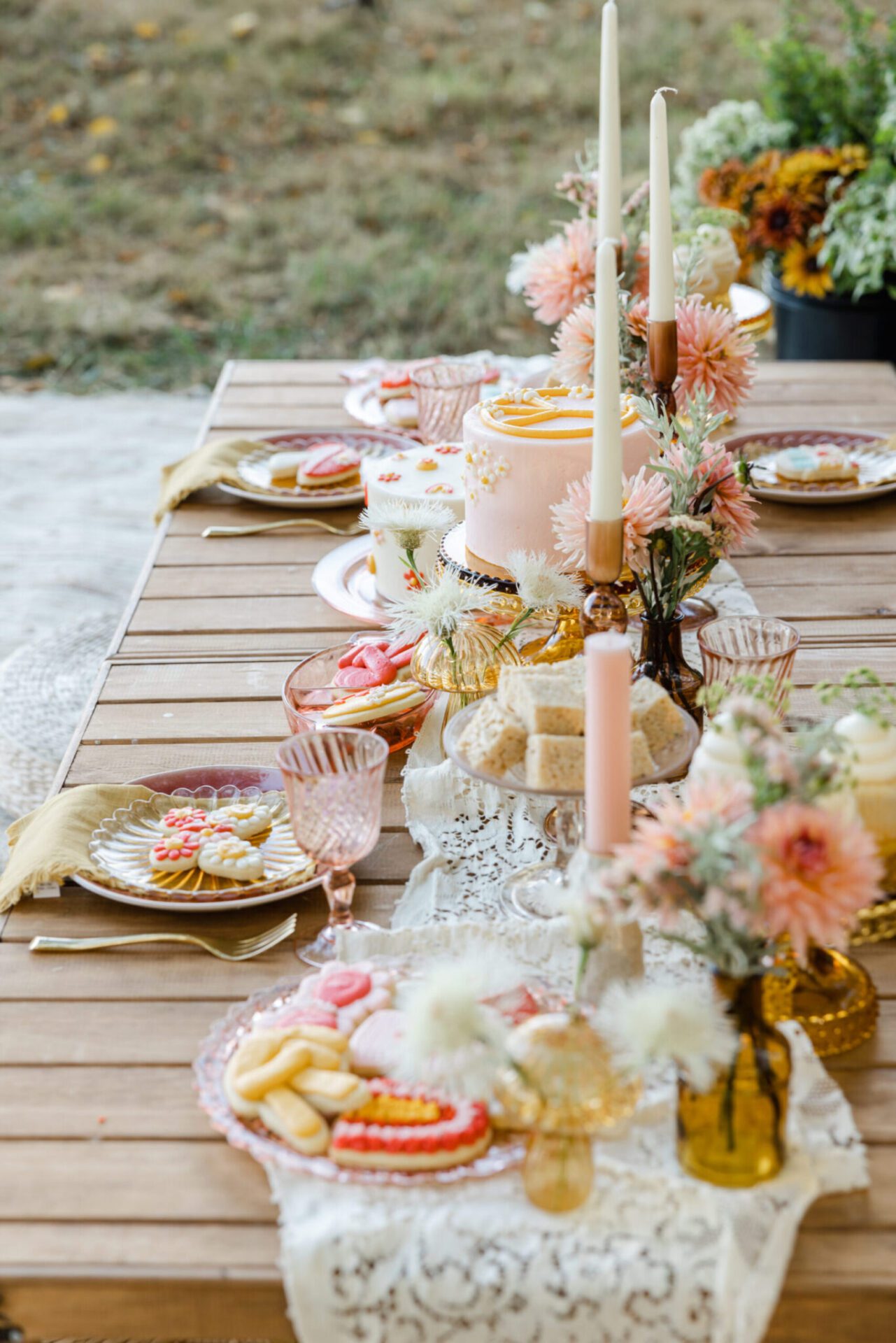 How to Throw a Hippie Party - Jenny Cookies